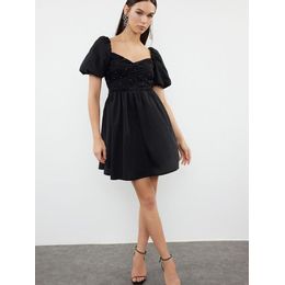 Trendyol Kleid Damen Größe 38 schwarz Winterkleid
