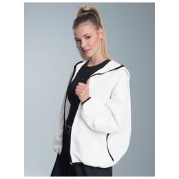 Sweatjacke TRIGEMA "TRIGEMA D&uuml;nne Kapuzenjacke mit praktischen Taschen", Damen, Gr. L, wei&szlig;, 100% Polyester, Sweatjacken Sweatjacke