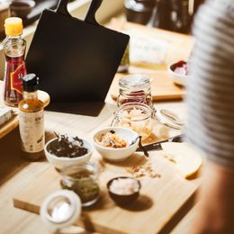IKEA KORKEN Dose mit Deckel