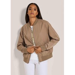 Madeleine Mode MADELEINE Sportiver Klassiker mit Stehkragen und langen &Auml;rmeln in caramel | Gr.: 38