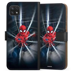 DeinDesign Galaxy A22 5G Handy Klapph&uuml;lle Handyh&uuml;lle aus Kunst Leder schwarz Flip Case Spiderman Marvel Kinofilm Sideflip mit langer Lasche