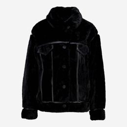 Schwarzes Shacket aus Kunstfell