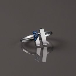 Holzkern Campania Ring Silber und Lapislazuli