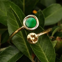 Holzkern Zendala Ring Gr&uuml;nes Perlmutt und Gold