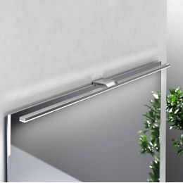 MCJ LED-Spiegelleuchte Triga IP44, chrom, 80cm, 4.000K