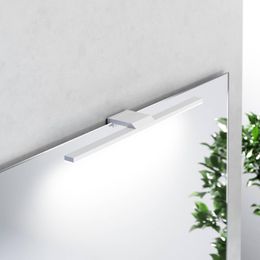 MCJ LED-Spiegelleuchte Triga, IP44, wei&szlig;, 40cm, 3.000K