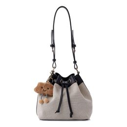 Lucky Bees Schultertasche in Creme/ Schwarz - (B)25 x (H)22 x (T)16 cm - 69% | Damen-taschen