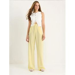 Bianco Lucci Pleat-Front Pants female Yellow size M