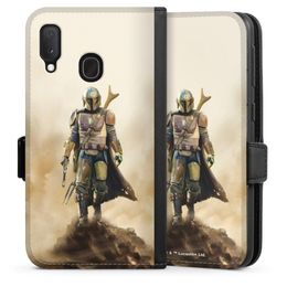 DeinDesign Galaxy A20e Handy Klapph&uuml;lle Handyh&uuml;lle aus Kunst Leder schwarz Flip Case Official Licensed Product The Mandalorian Star Wars Sideflip mit Lasche