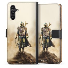 DeinDesign Galaxy A13 5G Handy Klapph&uuml;lle Handyh&uuml;lle aus Kunst Leder schwarz Flip Case Official Licensed Product The Mandalorian Star Wars Sideflip mit langer 