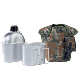 US Feldflasche mit Becher Alu flecktarn
