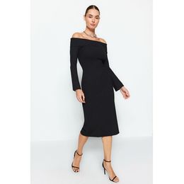 Trendyol Kleid in Schwarz - 31% | Gr&ouml;&szlig;e M | Damen-kleider
