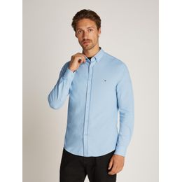 Businesshemd Tommy Hilfiger "PERFORMANCE OXF PIQUE Slim Fit SHIRT", Herren, Gr. L, N-Gr, blau (breezy blau), Piqu&eacute;, Obermaterial: 56% Baumwolle, 44% Polyester, unifarben, slim fit h&uuml;ftlang, 1-Knopf-Manschette, Hemden, mit Logostickerei