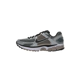 Nike Sportswear Sneaker 'ZOOM VOMERO 5' Herren Gr&ouml;&szlig;e 44.5 beige / grau / silber
