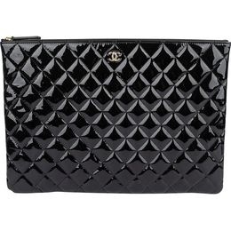 Chanel Crossbody Bags - Chanel Quilted Patent Leather CC Clutch - Gr. unisize - in Schwarz - f&uuml;r Damen