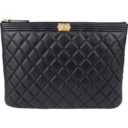 Chanel Crossbody Bags - Chanel Quilted Lambskin Boy CC Clutch - Gr. unisize - in Schwarz - f&uuml;r Damen