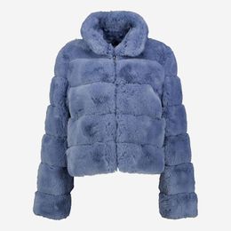 BCBG Max Azria Hellblaue Jacke aus Kunstfell