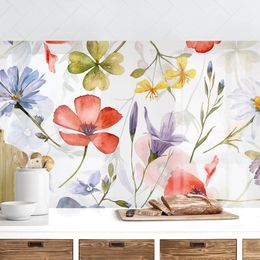 Bilderwelten K&uuml;chenr&uuml;ckwand Folie nach Ma&szlig; - Aquarellierter Mohn mit Kleeblatt - selbstklebende Spritzschutzfolie matt, gl&auml;nzend & magnetisch, K&uuml;chen Spritzschutz