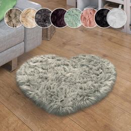 Paco Home Fellteppich &raquo;Playa 960&laquo; herzf&ouml;rmig 64 mm H&ouml;he Kunstfell, Flokati-Optik, Hochflor, weich und flauschig, Uni-Farben grau Obermaterial: 100%...