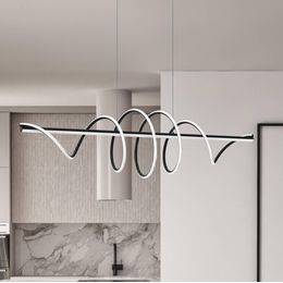 LED-H&auml;ngelampe Twist, Kunststoff schwarz, 30 W, L&auml;nge 110 cm