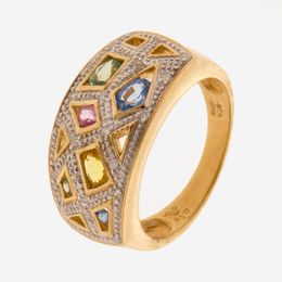 Ring aus 375er Gold mit 0,1 Karat Diamanten