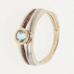 Ring aus 375er Wei&szlig;gold mit Topas