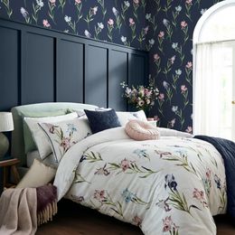 Vliestapete Laura Ashley "Hawling Irises Midnight Seaspray", blau, B:0,52m H:10m L:10m, Vlies, Tapeten, 10mx52cm (ca. 5m2)