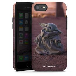 DeinDesign iPhone SE (2022) Handy Panzer Handyh&uuml;lle robuste Outdoor H&uuml;lle Schutzh&uuml;lle matt Baby Yoda Star Wars The Child Tough Case