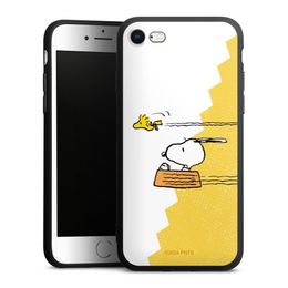 DeinDesign iPhone SE (2020) Handy Premium Silikon H&uuml;lle Handyh&uuml;lle schwarz Case Children Peanuts Snoopy Silikon Premium Case