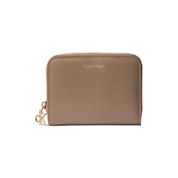 Calvin Klein Damen Geldb&ouml;rse "CK PULLER MEDIUM FLAP ZIP AROUND"desert taupe, Leder, unifarben, Kleinlederwaren