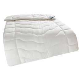 Kunstfaserbettdecke Beco, B:135cm L:200cm, beige, Obermaterial: 100% Polyester, Bettdecken, "EcoWell Bettdecken Blauer Engel zertifiziert F&uuml;r Sommer