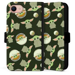 DeinDesign iPhone 16e Handy Klapph&uuml;lle Handyh&uuml;lle aus Kunst Leder schwarz Flip Case Official Licensed Product Star Wars Muster Baby Yoda Sideflip mit Lasche