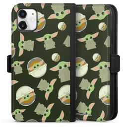DeinDesign iPhone 11 Handy Klapph&uuml;lle Handyh&uuml;lle aus Kunst Leder schwarz Flip Case Official Licensed Product Star Wars Muster Baby Yoda Sideflip mit Lasche