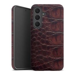 DeinDesign Galaxy S25 FE Handy Panzer Handyh&uuml;lle robuste Outdoor H&uuml;lle Schutzh&uuml;lle matt Leather Crocodile Animal Print Tough Case