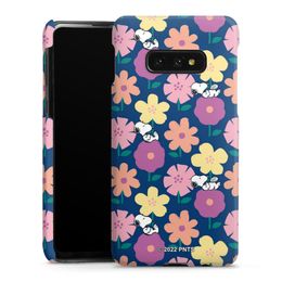 DeinDesign Galaxy S10e Handy Premium Case Smartphone Handyh&uuml;lle Schutzh&uuml;lle matt Muster Snoopy Flowers Premium Case