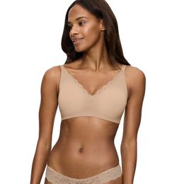 Triumph Damen Minimizer-BH &raquo;Amourette N01&laquo; mit Spitzendetails und ohne B&uuml;gel beige 90, Cup C