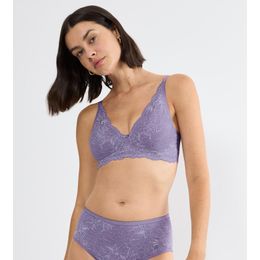 Triumph Damen B&uuml;gelloser BH &raquo;Amourette Charm T&laquo; Stretch-Spitze, leicht, weich, tiefer V-Ausschnitt 75, Cup F