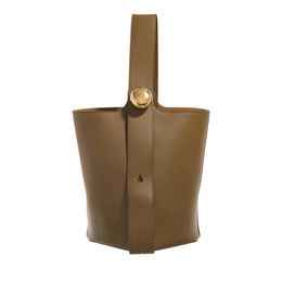 Loewe Beuteltaschen - Medium Pebble Bucket Bag - Gr. unisize - in Braun - f&uuml;r Damen