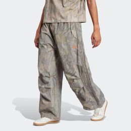 Herren Sporthose "CAMO PANT Q1", silber, Gr. L, adidas originals, Obermaterial: 100% Polyamid, Hosen, sportlicher Stil, f&uuml;r vielseitige sportliche