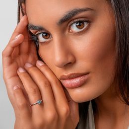 ONE ELEMENT Damen Goldring "Blau Topas Ring aus 333 Wei&szlig;gold", 60, Gold Wei&szlig;gold 333, silber, Gold, Wei&szlig;gold 333, Fingerringe, Feine Strahlkraft &ndash;