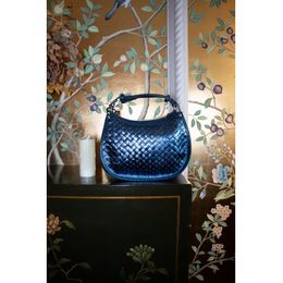 Victor & Hugo Paris Leder-Henkeltasche "Leana" in Blau - (B)27 x (H)14 x (T)7 cm - 76% | Damen-taschen