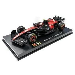 Bburago 18-38086 - Modellauto - F1 Alfa Romeo C43 #24 Zhou (mit Helm, Ma&szlig;stab 1:43)