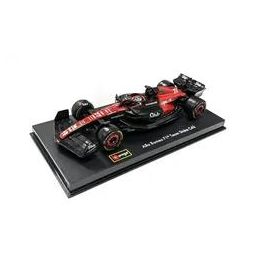 Bburago 18-38086 - Modellauto - F1 Alfa Romeo C43 #77 Bottas (mit Helm, Ma&szlig;stab 1:43)