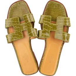 Herm&egrave;s Herm&egrave;s Sandalen - Hermes Green Crocodile Oran Sandals (36) - Gr. ONE_SIZE - in Gr&uuml;n - f&uuml;r Damen