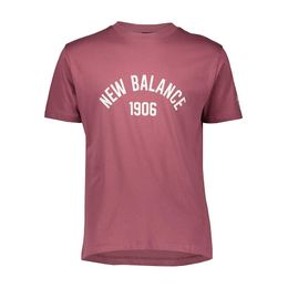 New Balance Trainingsshirt "Essentials Varsity" in Pink - 46% | Gr&ouml;&szlig;e S | Damen-outdoor-tops-shirts