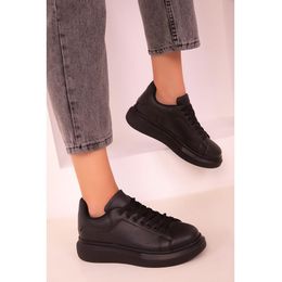 Trendyol Sneakers in Schwarz - 59% | Gr&ouml;&szlig;e 38 | Damen-sneakers