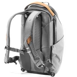 Peak Design Everyday Rucksack 15L Zip V2 Hellgrau