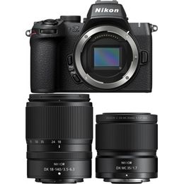 Nikon Z50II + Nikkor Z 18-140mm f3,5-6,3 VR + DX 35m f1,7 Makro - nach 100 EUR Nikon Winter-Sofortrabatt-Aktion