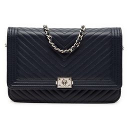 Chanel Hobo Bags - Chevron Lambskin Boy Wallet on Chain - Gr. unisize - in Blau - f&uuml;r Damen