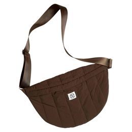 MOSS COPENHAGEN Schultertasche "Sasja" in Braun - 14% | Damen-taschen